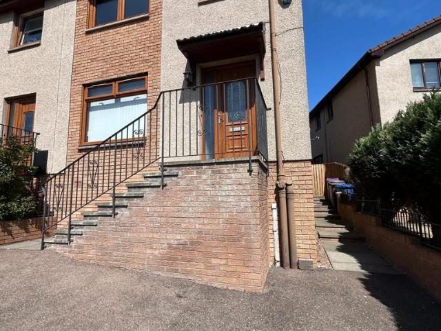 Kippford Street, Angus DD5 3 bed end of terrace house to rent £1,425 pcm £329 pw
