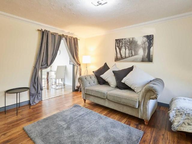 Kirby Court, Kettering NN15, 3 bed detached house to rent, £1,400 pcm | PrimeLocation