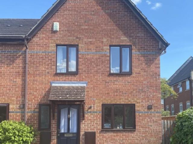 Kirby Place, Cowley, HMO Ready 4. 4 bed terraced house to rent £2,600 pcm £600 pw