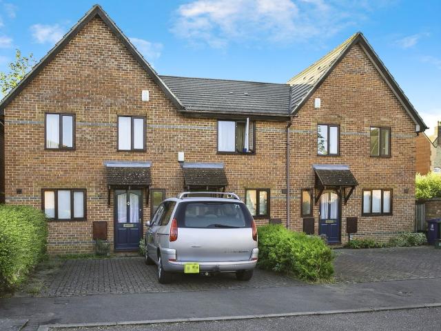 Kirby Place, Cowley, Oxford OX4, 4 bed semi detached house to rent, £2,600 pcm | PrimeLocation