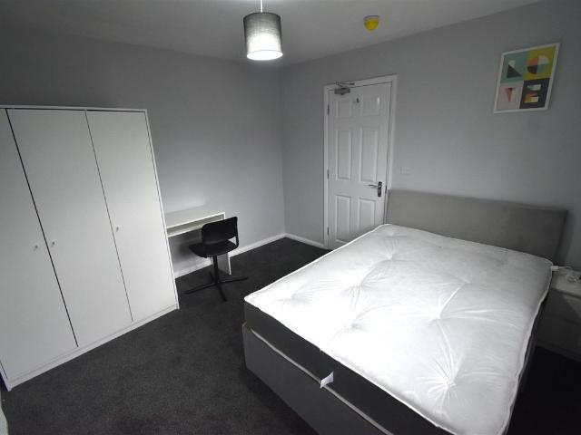 Kirby Road, Room 2, Stone DA2, Room to rent, £700 pcm | PrimeLocation
