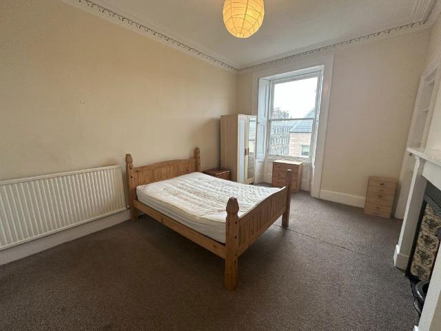 Kirk Street, Edinburgh EH6, Room to rent, £735 pcm | PrimeLocation