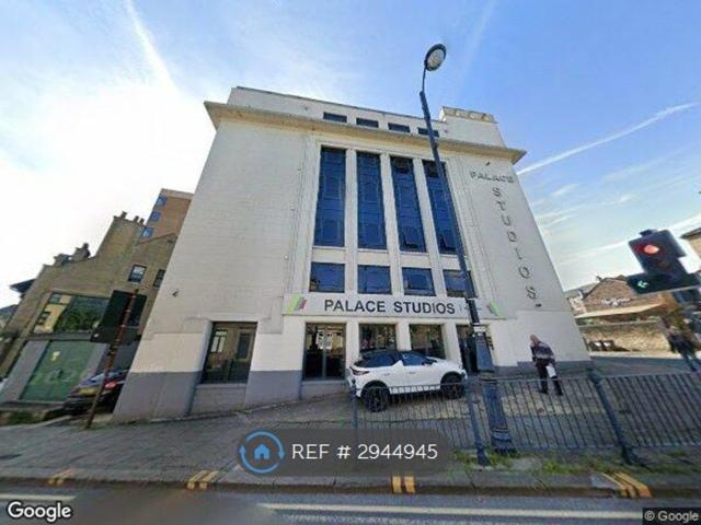 Kirkgate, Huddersfield HD1, Studio to rent, £800 pcm | PrimeLocation