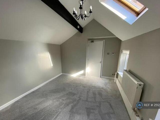 Kirkgate, Otley, 1 Bedroom Flat