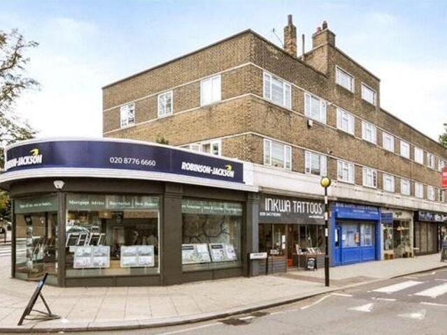 Kirkdale Corner, Westwood Hill, 2 Bedroom Flat