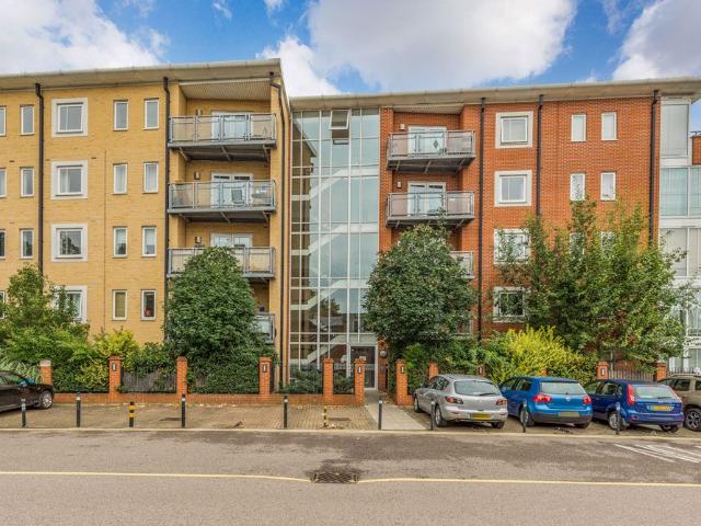 Kirkdale Road, Leytonstone E11, 1 bed flat to rent, £1,550 pcm | PrimeLocation