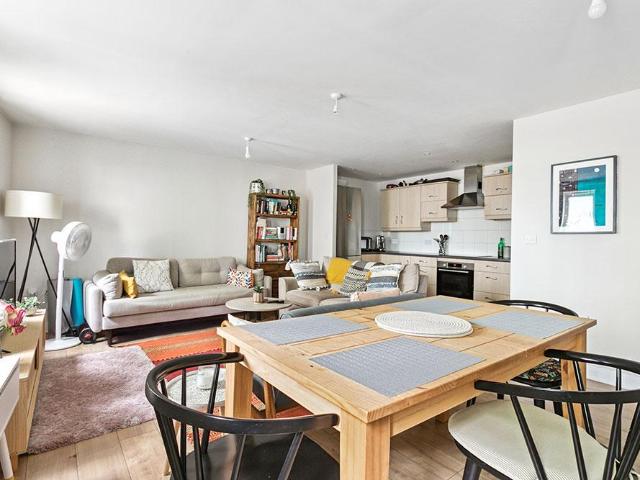 Kirkdale Road, London E11 1 bed flat to rent £1,750 pcm £404 pw