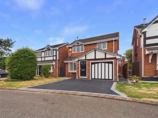 Kirkfell Drive, Tyldesley M29, 3 bed detached house to rent, £1,450 pcm | PrimeLocation