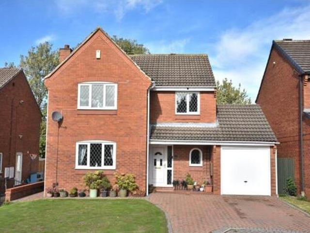 Kirkfield Gardens, Leeds, 4 Bedroom Detached