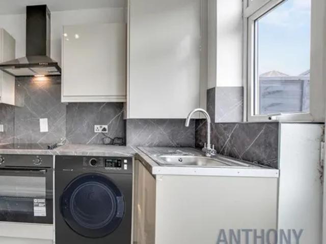 Kirkham Avenue, Manchester, M18 8WN, United Kingdom | 2 bed townhouse for rent #166497341 | Rentberry
