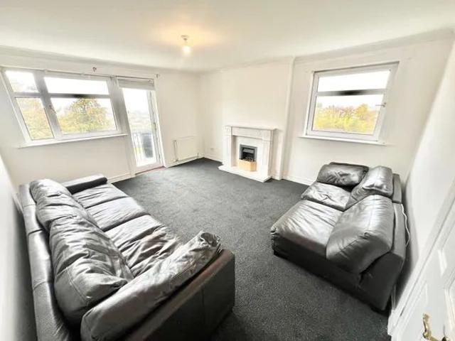 Kirkriggs Avenue, Glasgow, G73