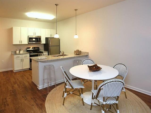 Kirkwood Place 1 Bedroom Apartment for Rent at 2800 Lawndale Dr, Greensboro, NC 27408