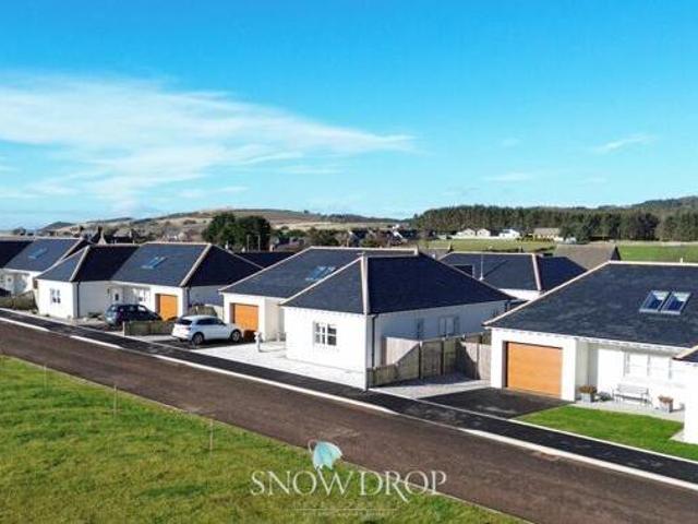 Kirkview Crescent, St Cyrus, 3 Bedroom Detached