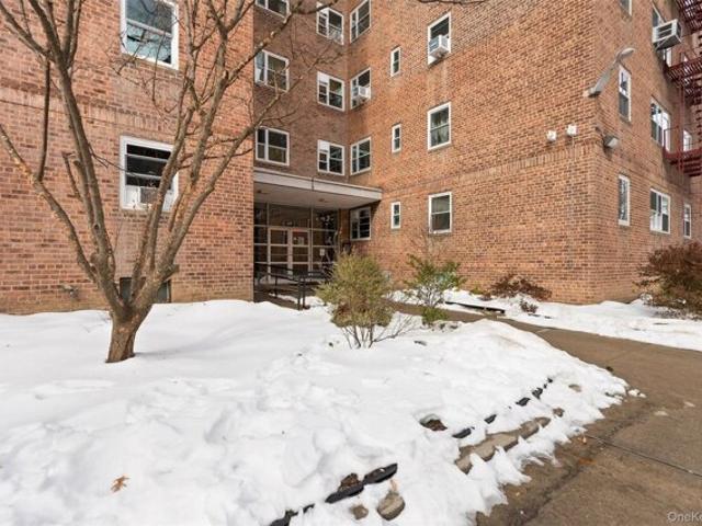 Kissena Blvd Unit J, Flushing, Property For Sale