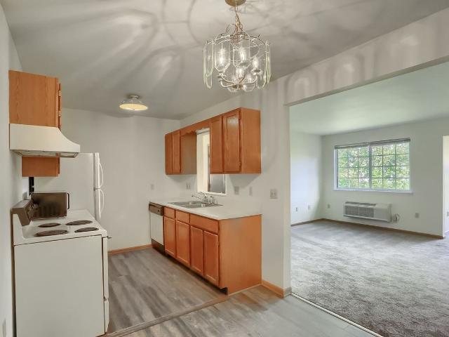 Kittery Ridge 2 Bedroom Apartment for Rent at 435 Kittery Ridge Dr, New Castle, PA 16101