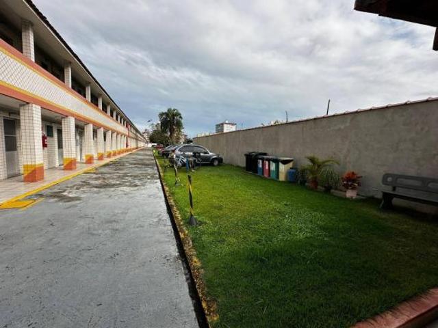 Kit Boqueirão Praia Grande Térreo com Vaga de Garagem