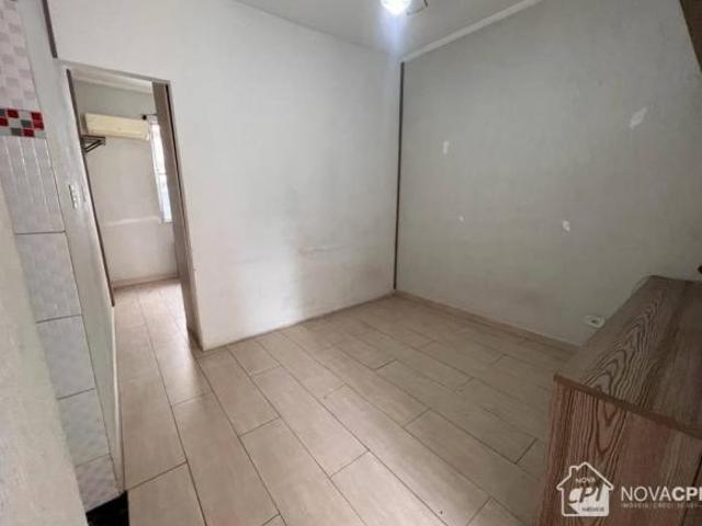 Kitão com 1 quarto Guilhermina em Praia Grande/SP