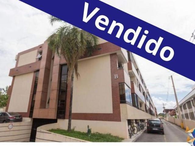 Kit no Condomínio Monte Carlo com vaga de garagem