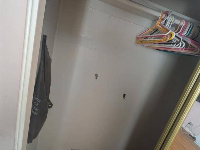 Kitchen, Bathroom, Laundry, yard