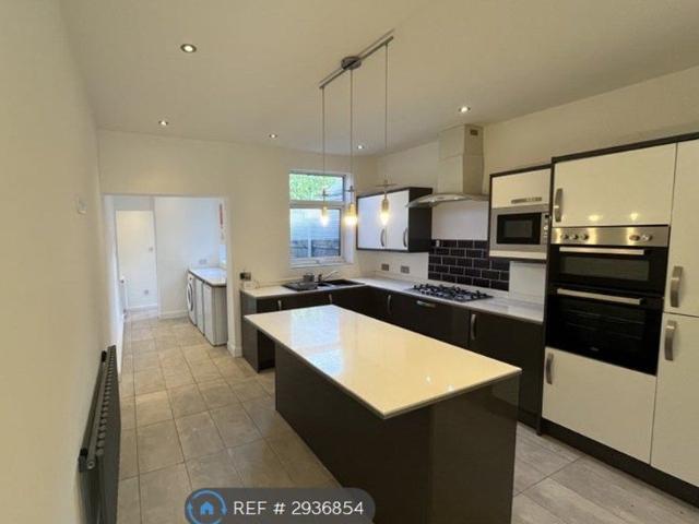 Kitchener Drive, Mansfield NG18, Room to rent, £429 pcm | PrimeLocation