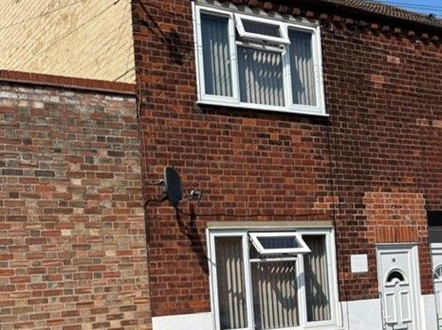 Kitchener Road, Great Yarmouth NR30, 2 bed terraced house to rent, £850 pcm | PrimeLocation