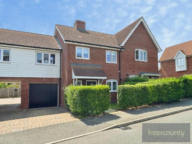 Kitchener Road, Hertfordshire CM23 3 bed terraced house to rent £2,250 pcm £519 pw