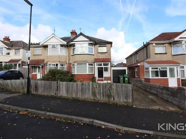 Kitchener Road, Southampton SO17, 4 bed terraced house to rent, £1,900 pcm | PrimeLocation