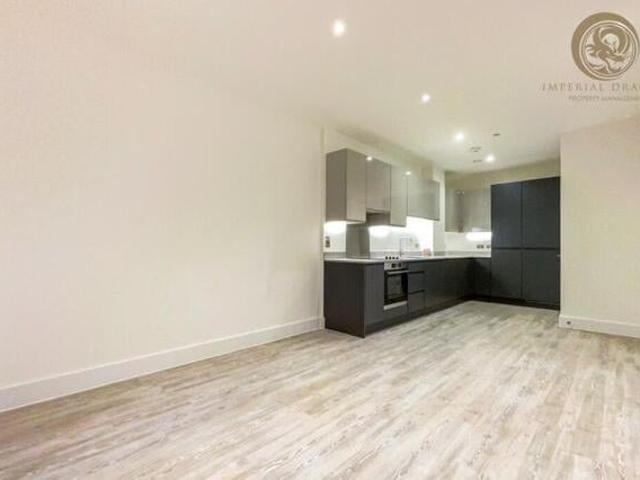 Kite Close, London, 1 Bedroom Flat