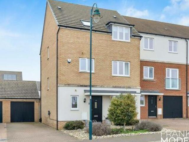 Kite Way, Hampton Vale, 5 Bedroom Detached
