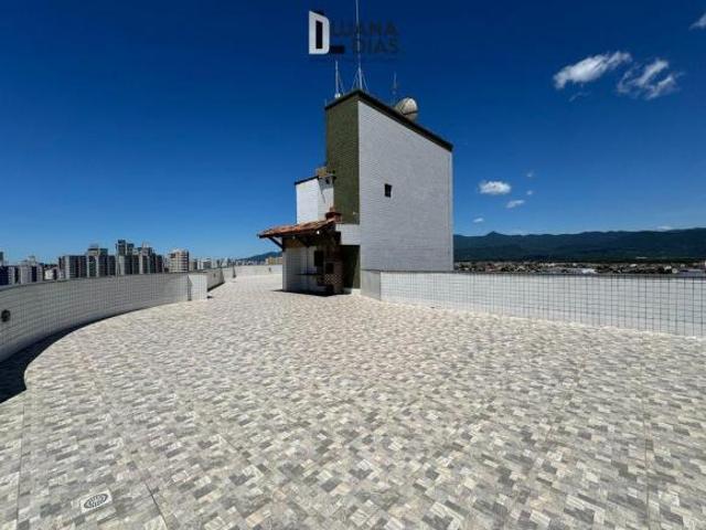 Kitenet Semi Mobiliada na Vila Tupi com elevador e garagem $210 mil