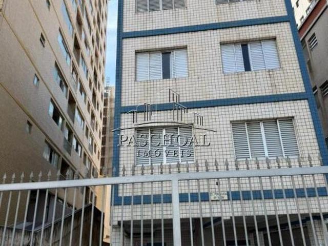 Kitinete á venda de 1 dormitório conjugado com a sala na Aviação, Praia Grande/SP