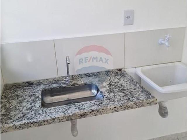 Kitnet 8 para locação, no bairro Santa Efigênia. Sem condomínio, sem IPTU. Já incluído água e luz