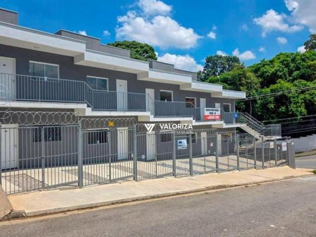 Kitnet com garagem coberta Zona Lese