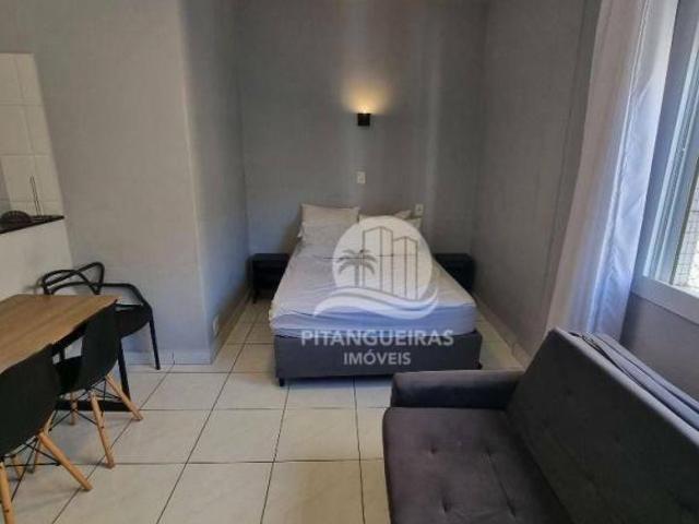 Kitnet com quarto e sala à venda, 35 m² por R$ 270.000 Pitangueiras Guarujá/SP