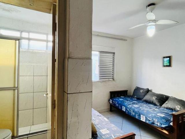 Kitnet com 1 dormitório à venda, 18 m² por R$ 135.000,00 Vila Assunção Praia Grande/SP