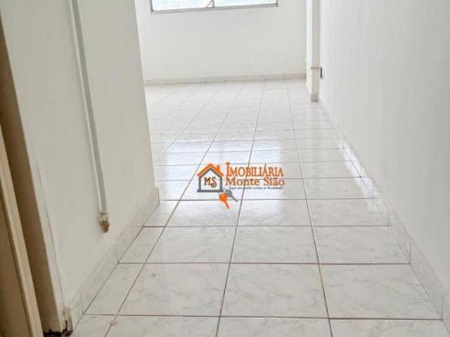 Kitnet com 1 dormitório à venda, 25 m² por R$ 190.000,00 Centro Guarulhos/SP