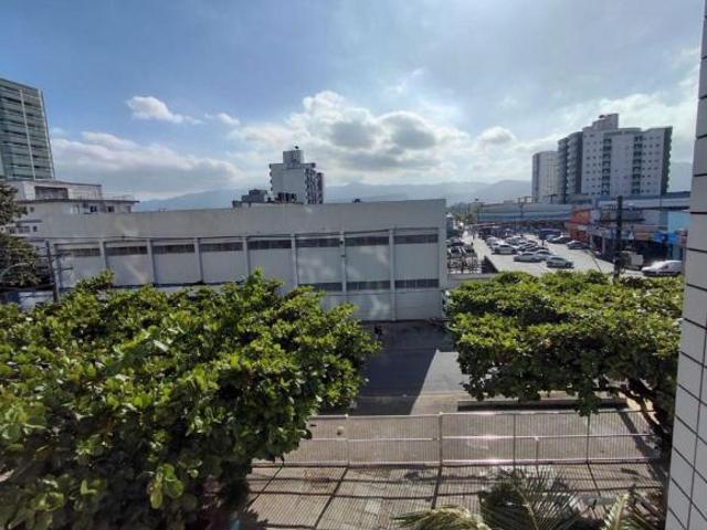 Kitnet com 1 dormitório à venda, 26 m² por R$ 200.000,00 Ocian Praia Grande/SP