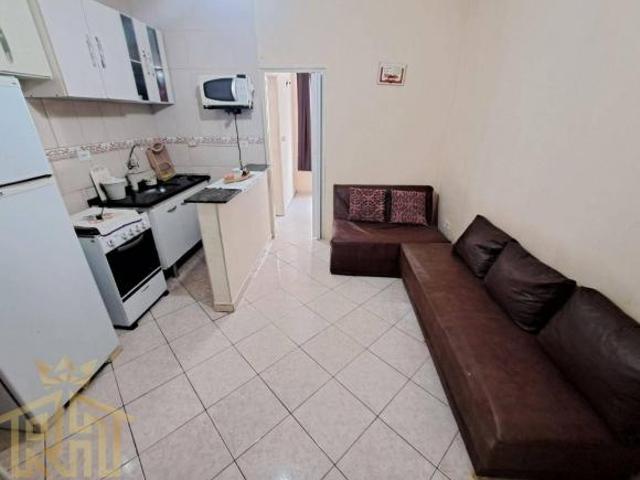 Kitnet com 1 dormitório à venda, 28 m² por R$ 180.000,00 Ocian Praia Grande/SP