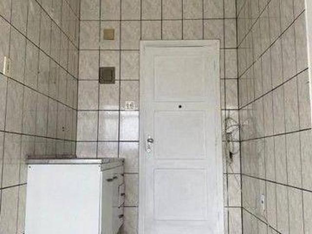 Kitnet com 1 dormitório à venda, 20 m² por R$ 99.000,00 Centro Santos/SP