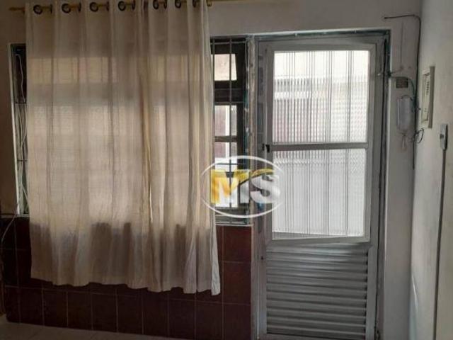 Kitnet com 1 dormitório à venda, 38 m² por R$ 155.000,00 Canto do Forte Praia Grande/SP