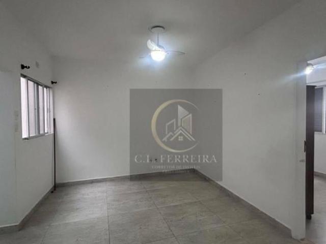 Kitnet com 1 dormitório à venda, 38 m² por R$ 270.000,00 Aviação Praia Grande/SP