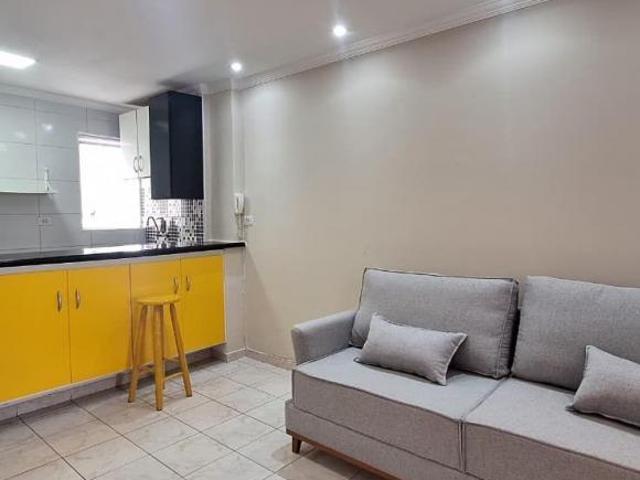 Kitnet com 1 dormitório à venda, 32 m² por R$ 225.000,00 Aviação Praia Grande/SP