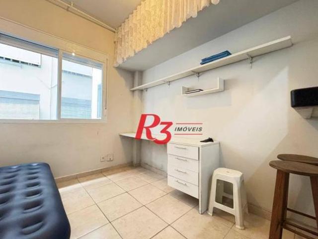 Kitnet com 1 dormitório à venda, 32 m² por R$ 300.000,00 Embaré Santos/SP