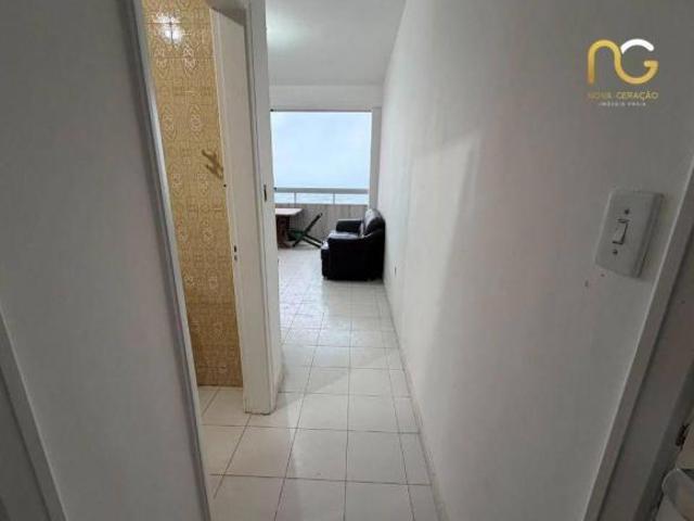 Kitnet com 1 dormitório à venda, 33 m² por R$ 243.000,00 Guilhermina Praia Grande/SP