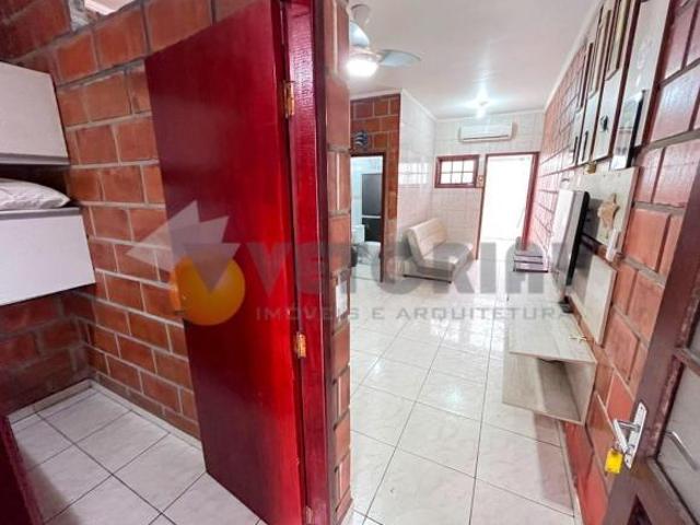 Kitnet com 1 dormitório à venda, 50 m² por R$ 335.000,00 Martim de Sá Caraguatatuba/SP