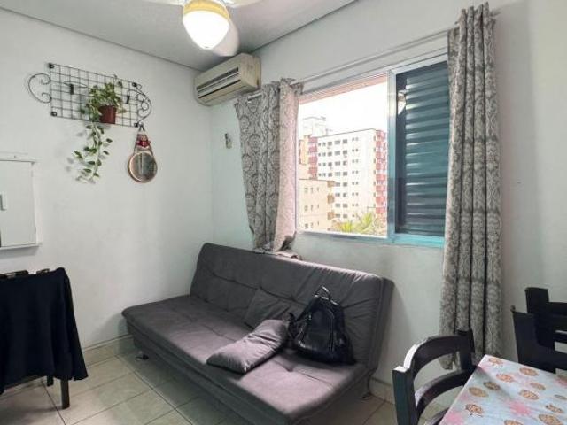 Kitnet com 1 quarto à venda, 27 m² por R$ 215.000 Aviação Praia Grande/SP