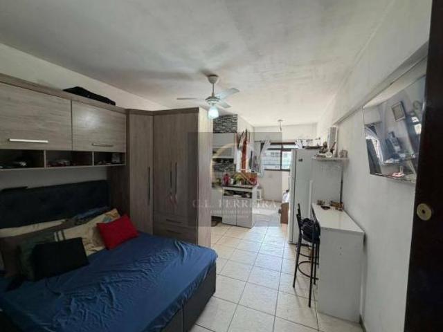 Kitnet com 1 quarto à venda, 37 m² por R$ Aviação Praia Grande/SP
