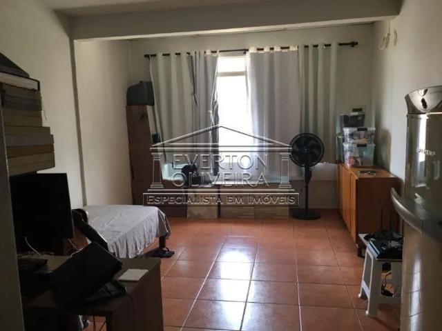 Kitnet com 1 Quarto e 1 banheiro à Venda, 28 m² por R$ 150.000