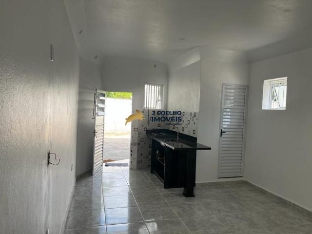 Kitnet com 1 Quarto e 1 banheiro à Venda, 28 m² por R$ 175.000