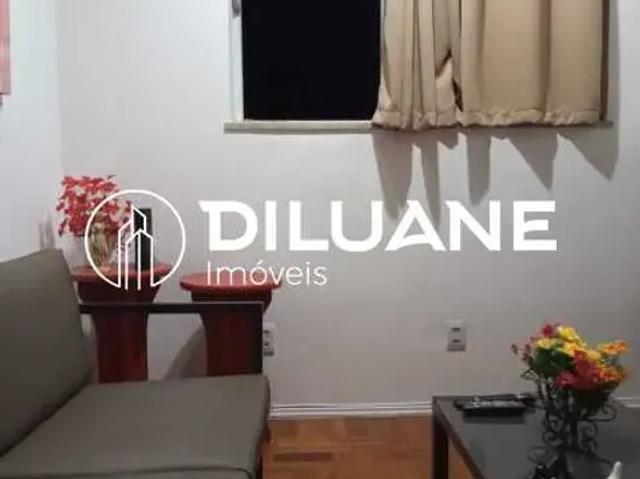 Kitnet com 1 Quarto e 1 banheiro à Venda, 28 m² por R$ 180.000
